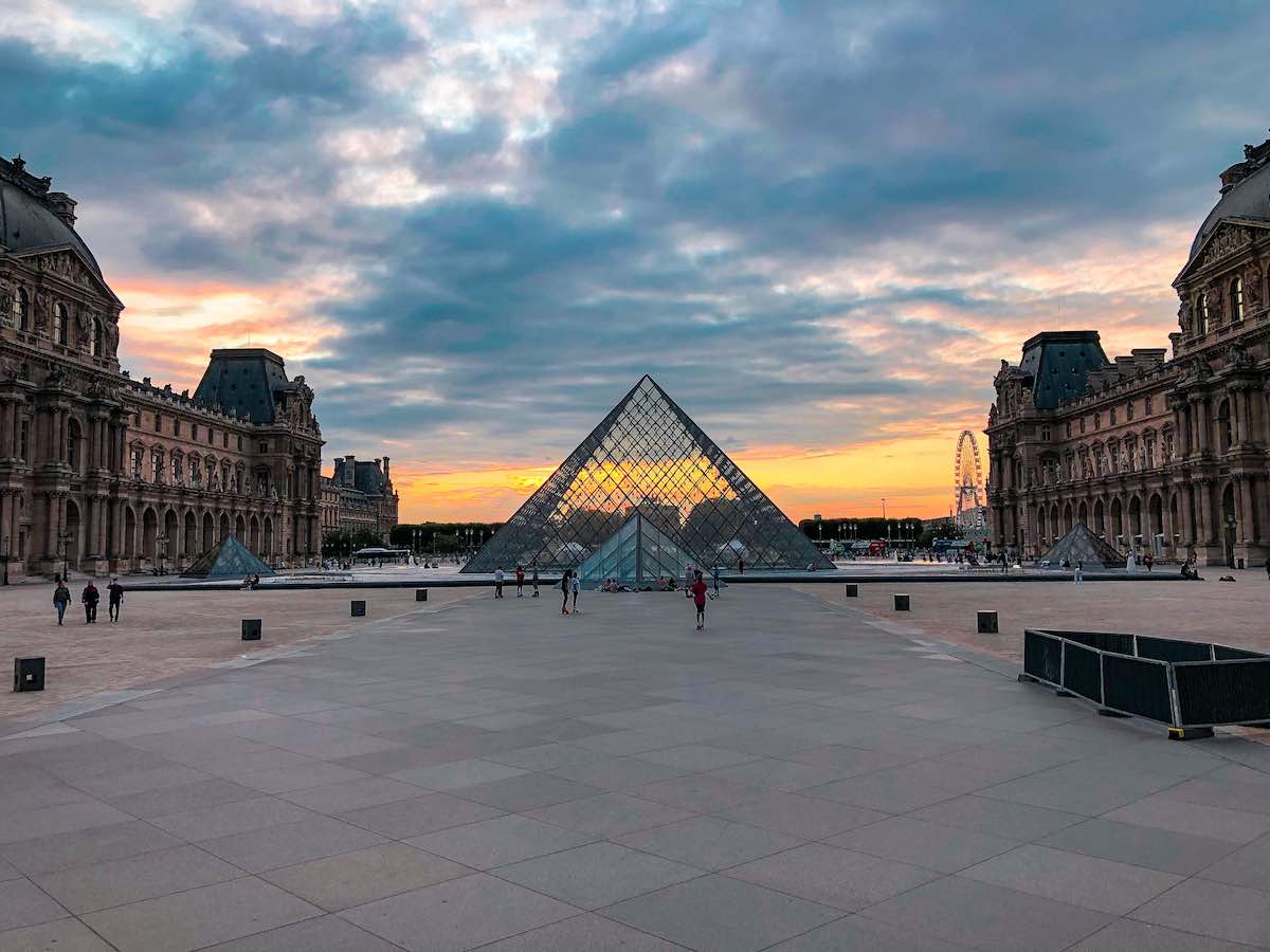 Paris at night: 20x best things to do on a Paris night out
