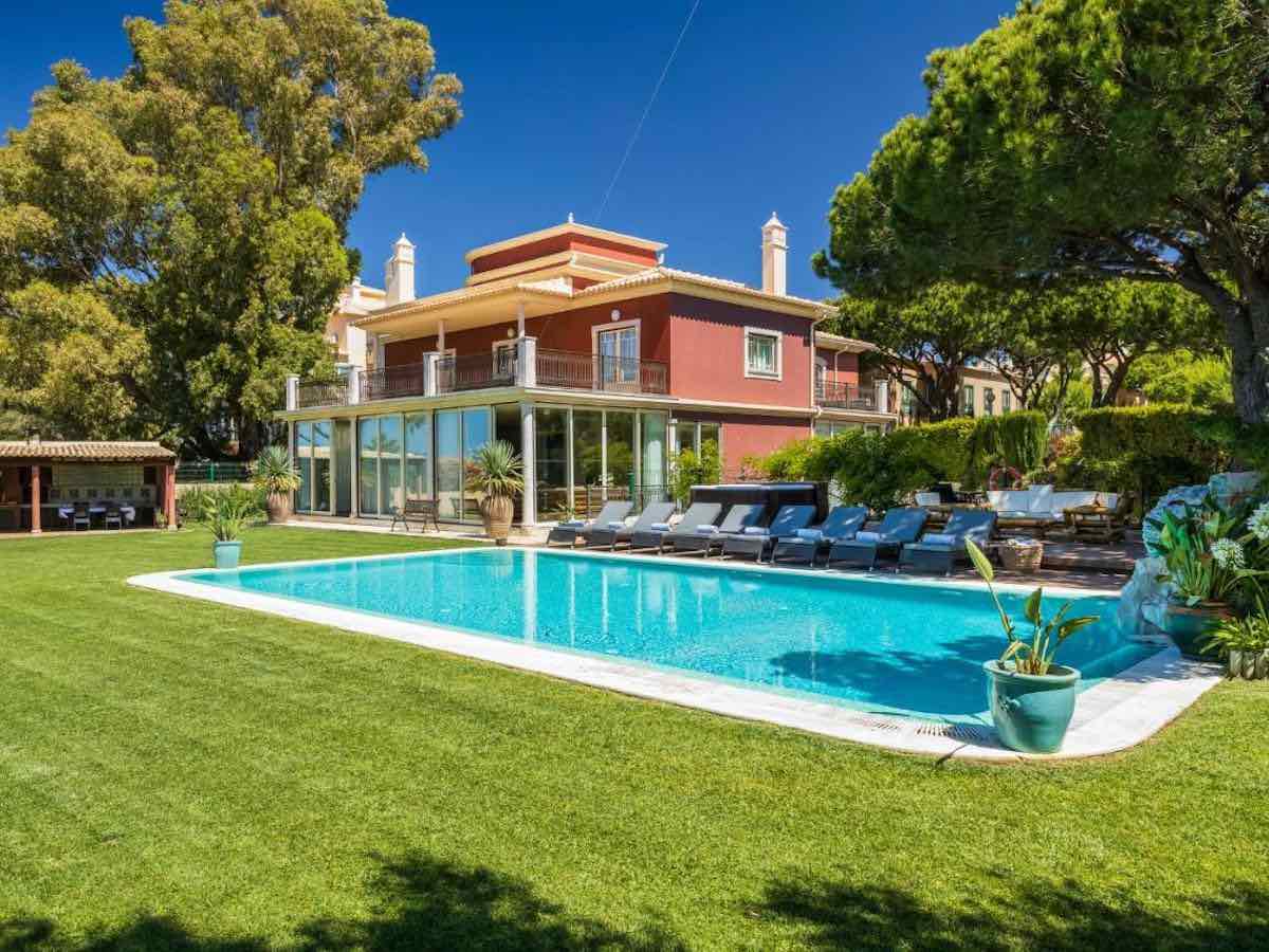 Algarve villas with a private pool for your next Portugal trip